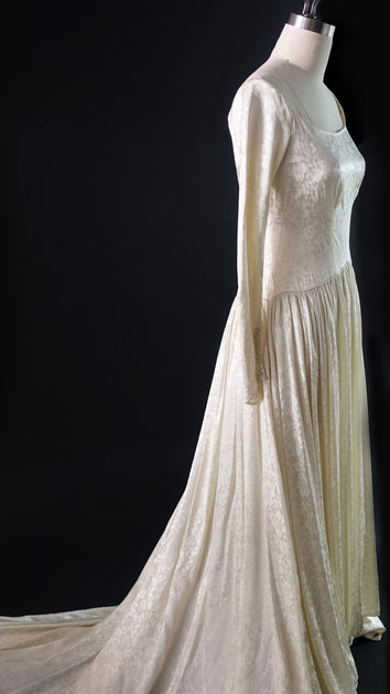 Vintage Dresses – Silver Moon